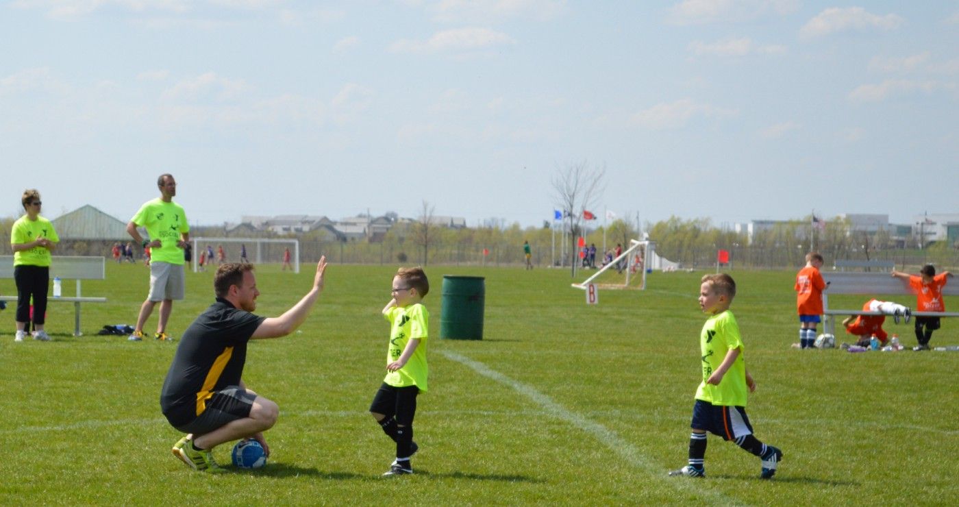 What Exactly is a 'Sports Team Communication App'?